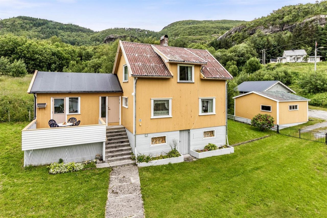 Fjellveien 2 solgt av Daniel Bruce Beadle